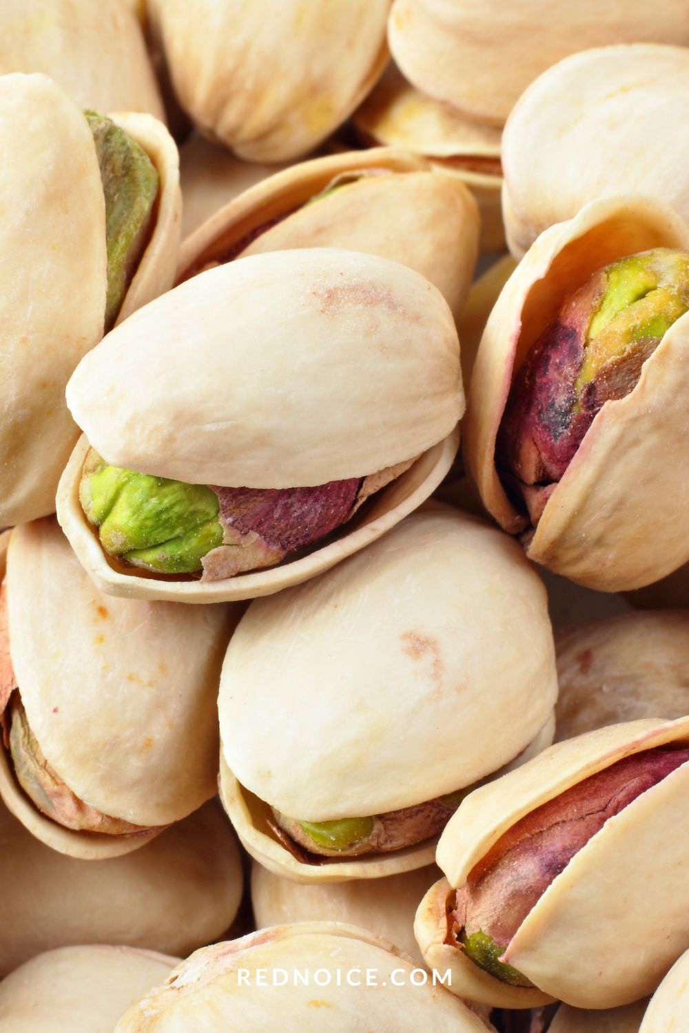 30 Easy-to-Prep Low-Calorie Snack Ideas That'll Keep You Full and Satisfied